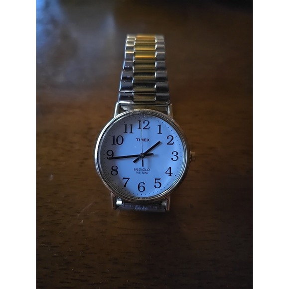 Timex | Accessories | Timex Indiglo Quartz Day Date Watch Needs Battery ...